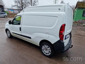 Balts Fiat Doblo 2013 Rīga, ar dzinēja tilpumu 1.60 L un nobraukumu 339 tūkst. km par 2970 €, foto 6 vietnē AUTOMOTO.COM.LV