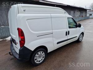 Balts Fiat Doblo 2013 Rīga, ar dzinēja tilpumu 1.60 L un nobraukumu 339 tūkst. km par 2970 €, foto 7 vietnē AUTOMOTO.COM.LV
