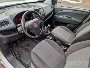 Balts Fiat Doblo 2013 Rīga, ar dzinēja tilpumu 1.60 L un nobraukumu 339 tūkst. km par 2970 €, foto 12 vietnē AUTOMOTO.COM.LV