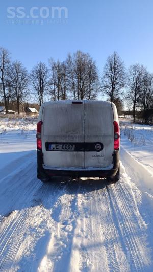 White Fiat Doblo 2013 in Valka, with an engine capacity of 1.60 L and mileage of 248 thousand km for 2250 €, photo 6 on AUTOMOTO.COM.LV