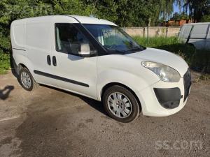 White Fiat Doblo 2013 in Riga, with an engine capacity of 1.40 L and mileage of 91 thousand km for 4470 €, photo  on AUTOMOTO.COM.LV