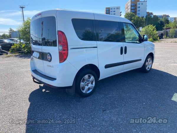 Balts Fiat Doblo 2014 Tallina, ar dzinēja tilpumu 1.20 L un nobraukumu 135 tūkst. km par 4000 €, foto 2 vietnē AUTOMOTO.COM.LV