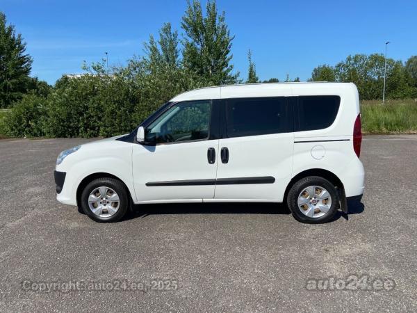 Balts Fiat Doblo 2014 Tallina, ar dzinēja tilpumu 1.20 L un nobraukumu 135 tūkst. km par 4000 €, foto 7 vietnē AUTOMOTO.COM.LV