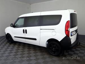 White Fiat Doblo 2014 in Tallinn, with an engine capacity of 1.60 L and mileage of 296 thousand km for 2999 €, photo 4 on AUTOMOTO.COM.LV