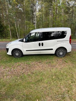 Balts Fiat Doblo 2014 Tallina, ar dzinēja tilpumu 1.20 L un nobraukumu 206 tūkst. km par 3999 €, foto 6 vietnē AUTOMOTO.COM.LV