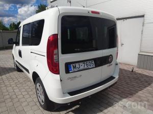 White Fiat Doblo 2020 in Riga, with an engine capacity of 1.30 L and mileage of 236 thousand km for 6700 €, photo 4 on AUTOMOTO.COM.LV