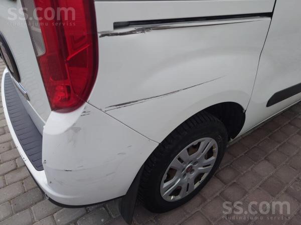 Balts Fiat Doblo 2020 Rīga, ar dzinēja tilpumu 1.30 L un nobraukumu 236 tūkst. km par 6700 €, foto 5 vietnē AUTOMOTO.COM.LV