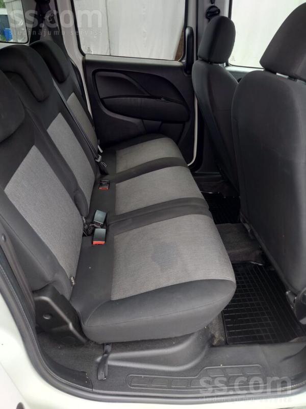 Balts Fiat Doblo 2020 Rīga, ar dzinēja tilpumu 1.30 L un nobraukumu 236 tūkst. km par 6700 €, foto 9 vietnē AUTOMOTO.COM.LV