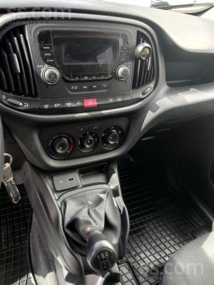 White Fiat Doblo 2020 in Riga, with an engine capacity of 1.30 L and mileage of 236 thousand km for 6700 €, photo 12 on AUTOMOTO.COM.LV