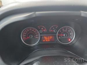 White Fiat Doblo 2020 in Riga, with an engine capacity of 1.30 L and mileage of 236 thousand km for 6700 €, photo 13 on AUTOMOTO.COM.LV