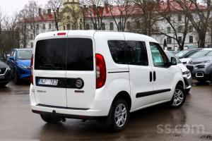 White Fiat Doblo 2022 in Riga, with an engine capacity of 1.60 L and mileage of 71 thousand km for 15690 €, photo 25 on AUTOMOTO.COM.LV