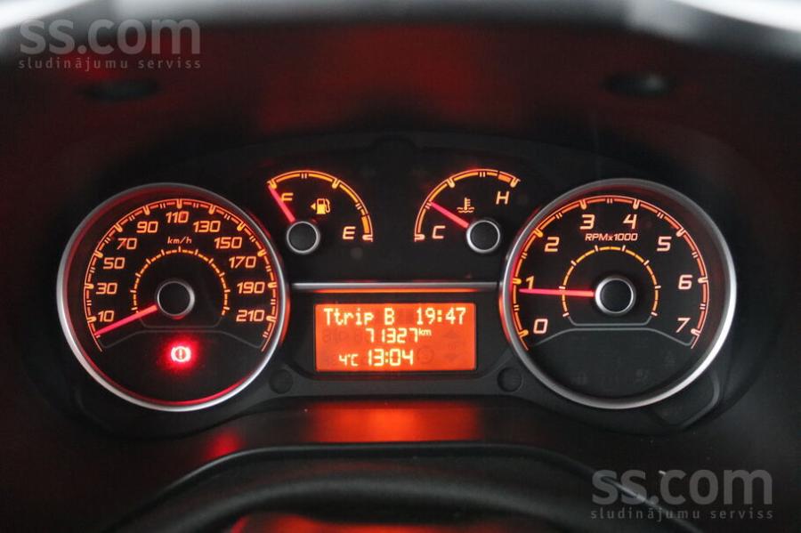Balts Fiat Doblo 2022 Rīga, ar dzinēja tilpumu 1.60 L un nobraukumu 71 tūkst. km par 12990 €, foto 17 vietnē AUTOMOTO.COM.LV