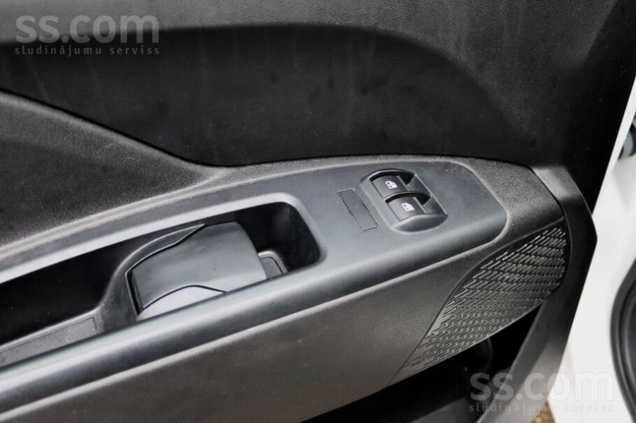 Balts Fiat Doblo 2022 Rīga, ar dzinēja tilpumu 1.60 L un nobraukumu 71 tūkst. km par 12990 €, foto 19 vietnē AUTOMOTO.COM.LV