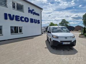 Balts Fiat Doblo 2025 Bauska, ar dzinēja tilpumu 1.50 L un nobraukumu 15 tūkst. km par 21659 €, foto  vietnē AUTOMOTO.COM.LV