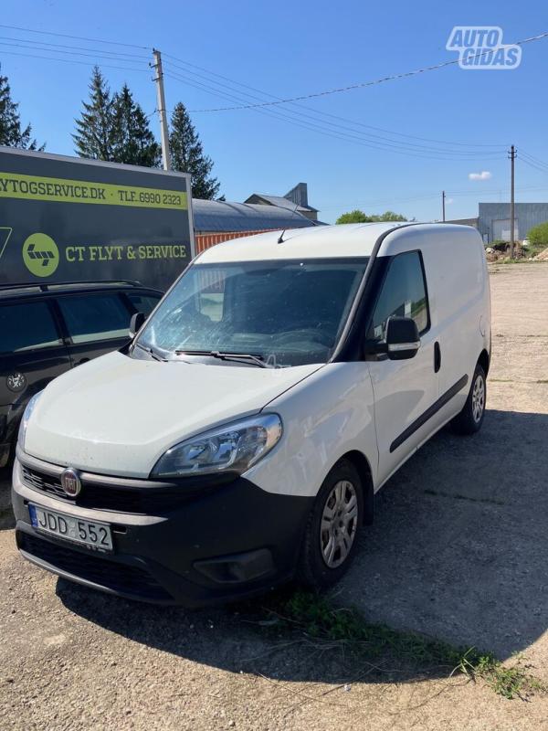 Balts Fiat Doblo 2016 Viļņa, ar dzinēja tilpumu 1.60 L un nobraukumu 250 tūkst. km par 4200 €, foto 1 vietnē AUTOMOTO.COM.LV