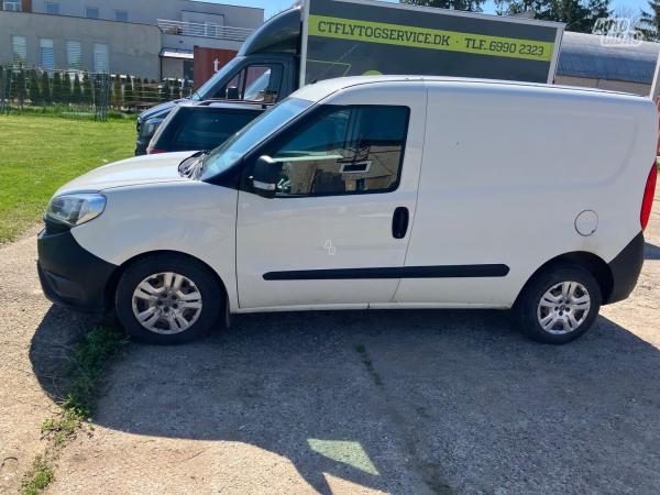 Balts Fiat Doblo 2016 Viļņa, ar dzinēja tilpumu 1.60 L un nobraukumu 250 tūkst. km par 4200 €, foto 2 vietnē AUTOMOTO.COM.LV