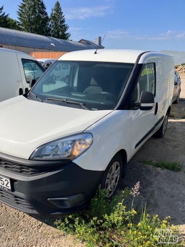 Balts Fiat Doblo 2016 Viļņa, ar dzinēja tilpumu 1.60 L un nobraukumu 250 tūkst. km par 4200 €, foto 9 vietnē AUTOMOTO.COM.LV