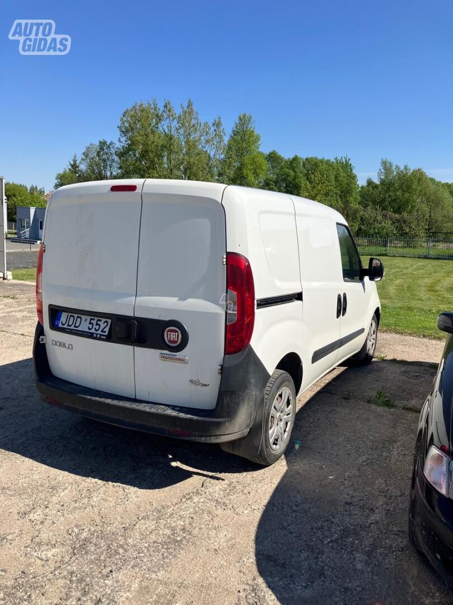 Balts Fiat Doblo 2016 Viļņa, ar dzinēja tilpumu 1.60 L un nobraukumu 250 tūkst. km par 4200 €, foto 6 vietnē AUTOMOTO.COM.LV