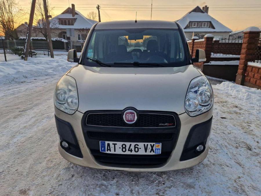 Dzeltens Fiat Doblo 2010 Tauragė, ar dzinēja tilpumu 1.96 L un nobraukumu 250 tūkst. km par 4250 €, foto 8 vietnē AUTOMOTO.COM.LV