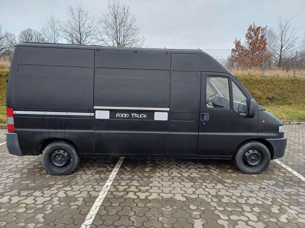 Melns Fiat Ducato 2000 Kauņa, ar dzinēja tilpumu 2.80 L un nobraukumu 406 tūkst. km par 4500 €, foto 4 vietnē AUTOMOTO.COM.LV