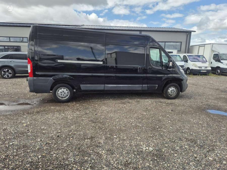 Black Fiat Ducato 2015 in Kaunas, with an engine capacity of 2.30 L and mileage of 199 thousand km for 4770 €, photo 5 on AUTOMOTO.COM.LV