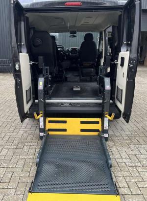 Black Fiat Ducato 2015 in Taurage, with an engine capacity of 2.30 L and mileage of 149 thousand km for 10500 €, photo 14 on AUTOMOTO.COM.LV