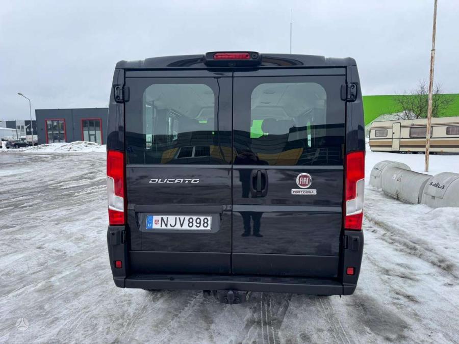 Melns Fiat Ducato 2022 Kauņa, ar dzinēja tilpumu 2.18 L un nobraukumu 96 tūkst. km par 25999 €, foto 4 vietnē AUTOMOTO.COM.LV