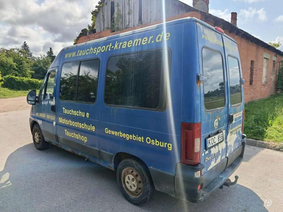 Blue Fiat Ducato 2005 in Ukmerge, with an engine capacity of 2.30 L and mileage of 330 thousand km for 850 €, photo 6 on AUTOMOTO.COM.LV