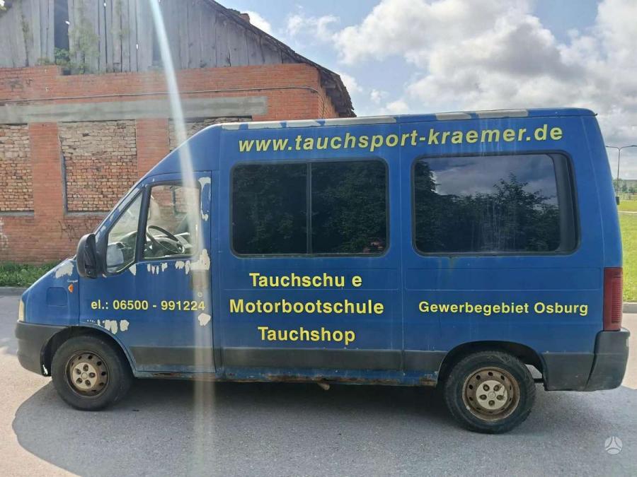 Blue Fiat Ducato 2005 in Ukmerge, with an engine capacity of 2.30 L and mileage of 330 thousand km for 850 €, photo 8 on AUTOMOTO.COM.LV