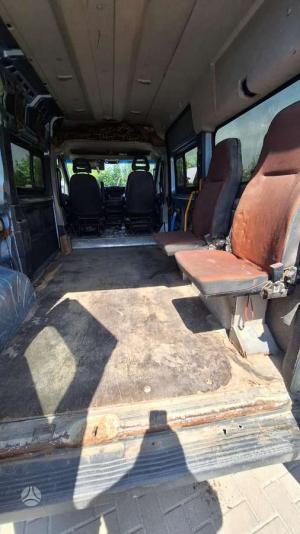 Zils Fiat Ducato 2008 Viļņa, ar dzinēja tilpumu 2.30 L un nobraukumu 448 tūkst. km par 2900 €, foto 7 vietnē AUTOMOTO.COM.LV