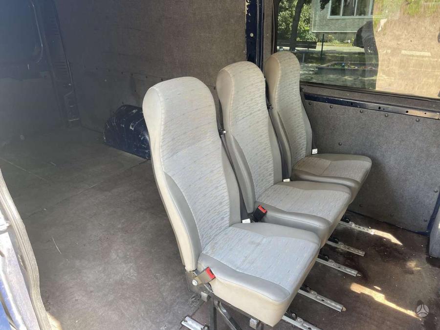 Blue Fiat Ducato 2013 in Vilnius, with an engine capacity of 2.29 L and mileage of 510 thousand km for 3200 €, photo 8 on AUTOMOTO.COM.LV