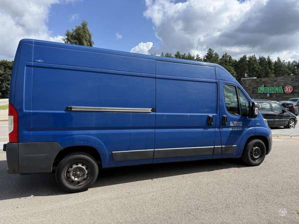 Blue Fiat Ducato 2014 in Varena, with an engine capacity of 2.29 L and mileage of 295 thousand km for 6200 €, photo 4 on AUTOMOTO.COM.LV