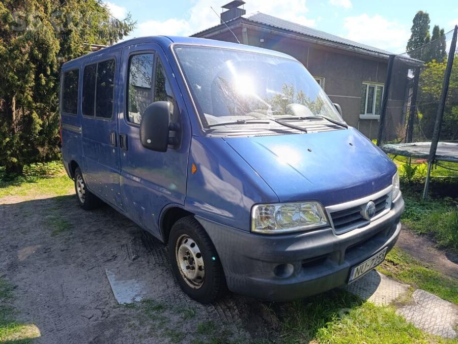 Zils Fiat Ducato 2004 Rīga, ar dzinēja tilpumu 2.30 L un nobraukumu 402 tūkst. km par 3500 €, foto 1 vietnē AUTOMOTO.COM.LV