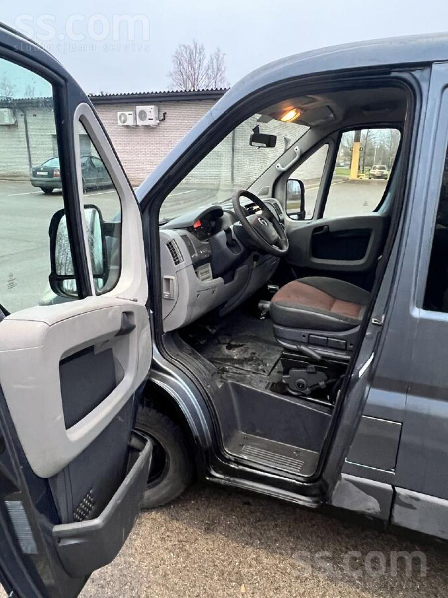 Zils Fiat Ducato 2008 Ogre, ar dzinēja tilpumu 2.20 L un nobraukumu 211 tūkst. km par 4600 €, foto 13 vietnē AUTOMOTO.COM.LV