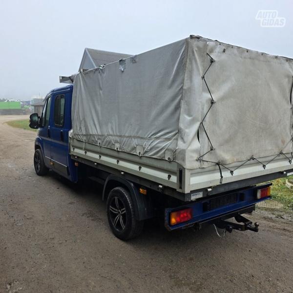 Blue Fiat Ducato 2009 in Raseiniai, with an engine capacity of 2.30 L and mileage of 249 thousand km for 1850 €, photo 4 on AUTOMOTO.COM.LV