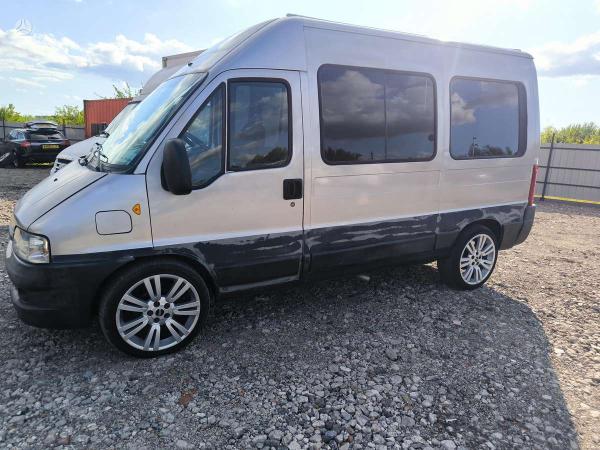 Pelēks Fiat Ducato 2002 Kauņa, ar dzinēja tilpumu 2.30 L un nobraukumu 120 tūkst. km par 2999 €, foto 2 vietnē AUTOMOTO.COM.LV