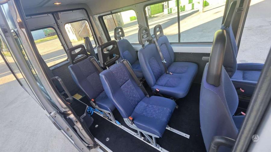 Grey Fiat Ducato 2005 in Klaipeda, with an engine capacity of 2.00 L and mileage of 38 thousand km for 4490 €, photo 5 on AUTOMOTO.COM.LV