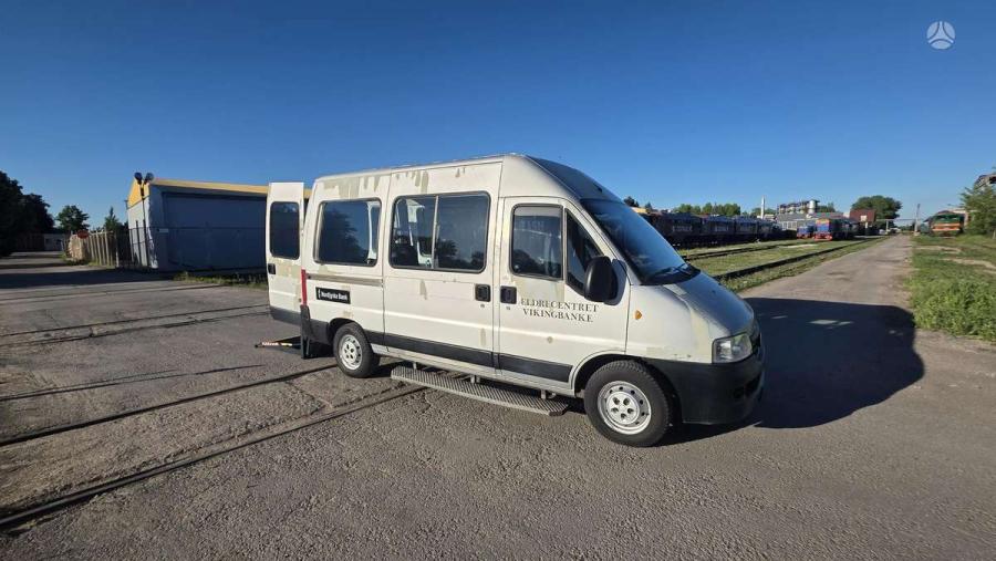 Grey Fiat Ducato 2005 in Klaipeda, with an engine capacity of 2.00 L and mileage of 38 thousand km for 4490 €, photo 9 on AUTOMOTO.COM.LV