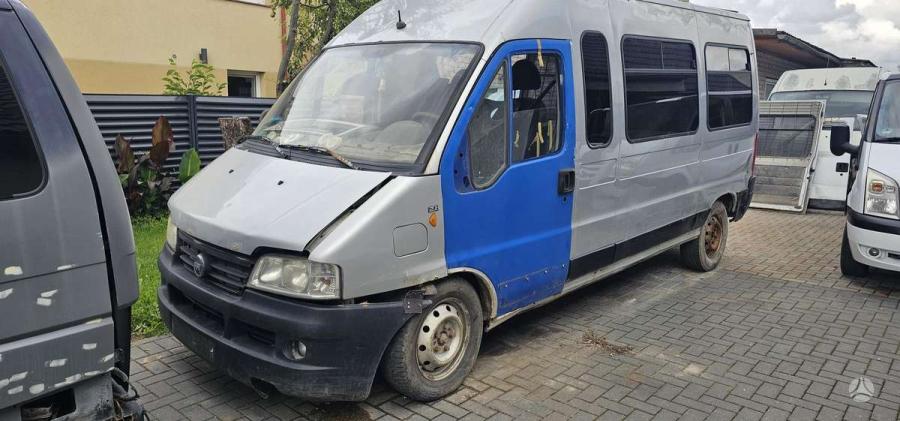 Pelēks Fiat Ducato 2006 Kauņa, ar dzinēja tilpumu 2.80 L un nobraukumu 370 tūkst. km par 600 €, foto 1 vietnē AUTOMOTO.COM.LV