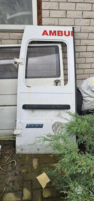 Pelēks Fiat Ducato 2006 Kauņa, ar dzinēja tilpumu 2.80 L un nobraukumu 370 tūkst. km par 600 €, foto 4 vietnē AUTOMOTO.COM.LV