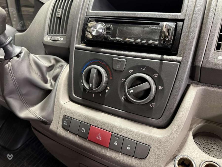 Pelēks Fiat Ducato 2007 Viļņa, ar dzinēja tilpumu 2.20 L un nobraukumu 483 tūkst. km par 2750 €, foto 11 vietnē AUTOMOTO.COM.LV