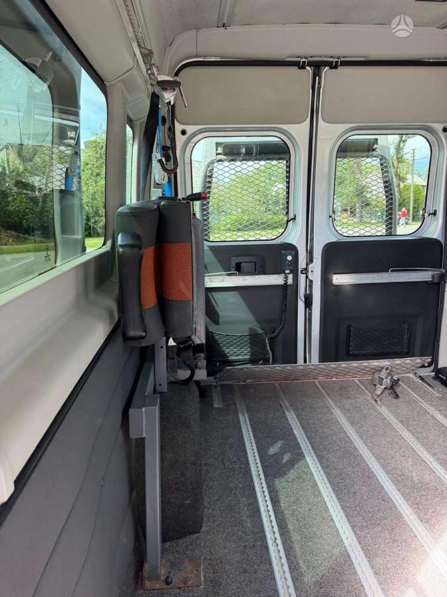 Pelēks Fiat Ducato 2008 Šilalė, ar dzinēja tilpumu 2.30 L un nobraukumu 163 tūkst. km par 8490 €, foto 23 vietnē AUTOMOTO.COM.LV