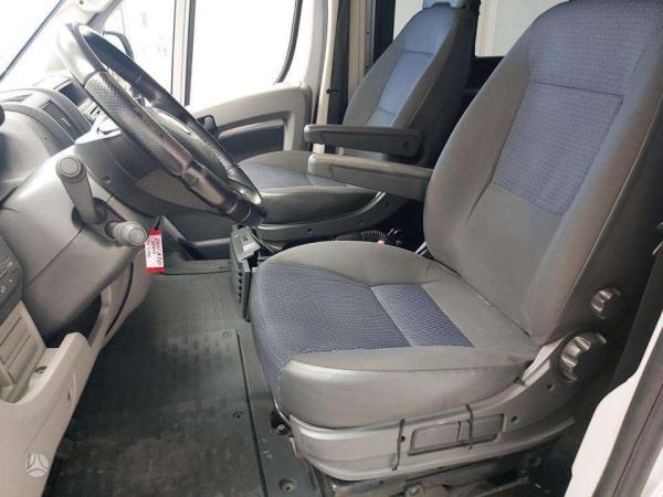 Grey Fiat Ducato 2009 in Radviliskis, with an engine capacity of 3.00 L and mileage of 302 thousand km for 5250 €, photo 10 on AUTOMOTO.COM.LV