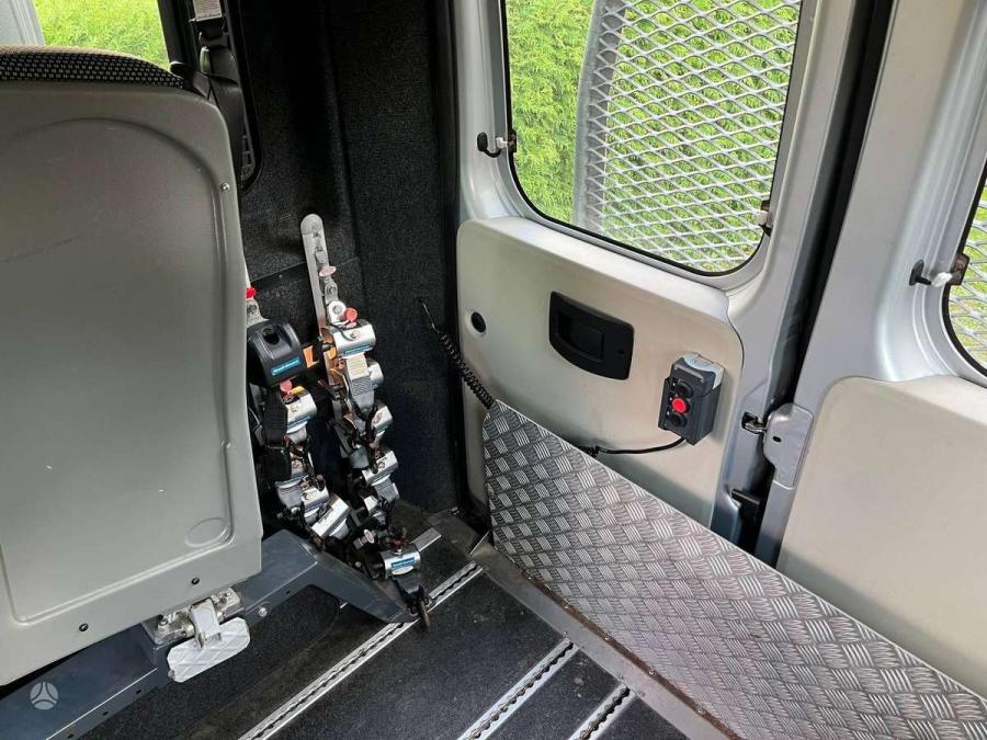 Grey Fiat Ducato 2011 in Birzai, with an engine capacity of 2.29 L and mileage of 81 thousand km for 9700 €, photo 18 on AUTOMOTO.COM.LV