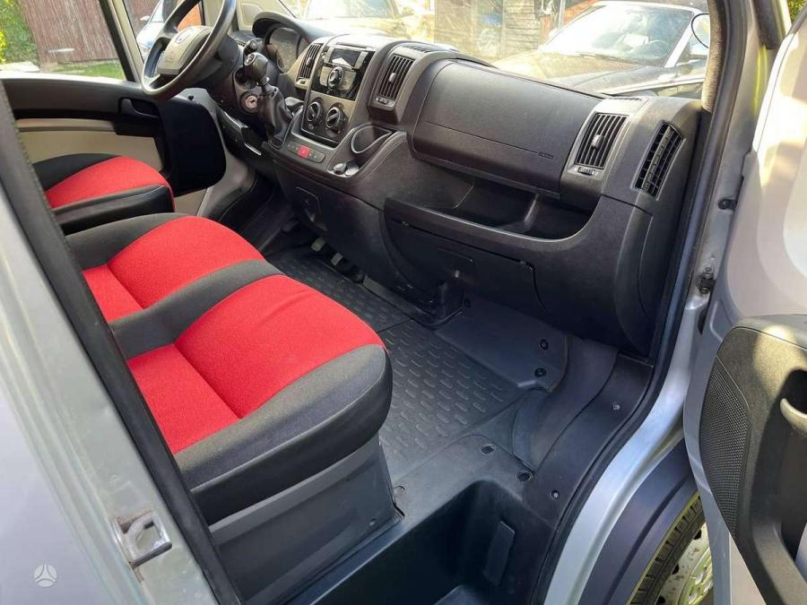 Grey Fiat Ducato 2011 in Birzai, with an engine capacity of 2.29 L and mileage of 81 thousand km for 9700 €, photo 19 on AUTOMOTO.COM.LV