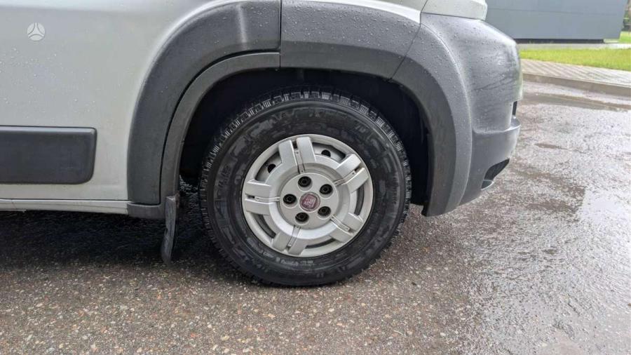 Pelēks Fiat Ducato 2013 Klaipėda, ar dzinēja tilpumu 2.30 L un nobraukumu 283 tūkst. km par 7490 €, foto 47 vietnē AUTOMOTO.COM.LV