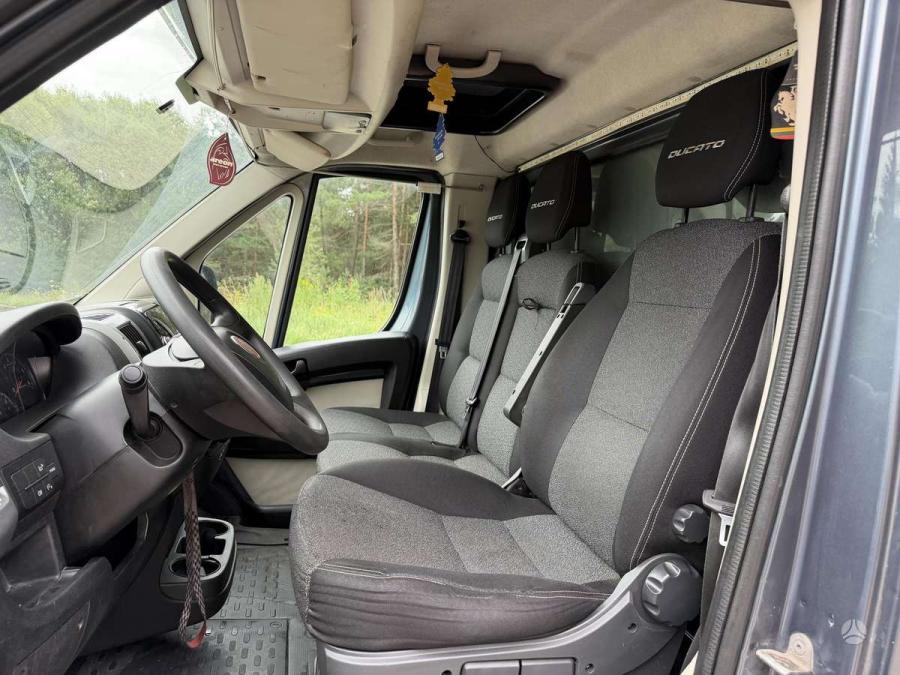 Pelēks Fiat Ducato 2014 Šauļi, ar dzinēja tilpumu 3.00 L un nobraukumu 611 tūkst. km par 6200 €, foto 18 vietnē AUTOMOTO.COM.LV