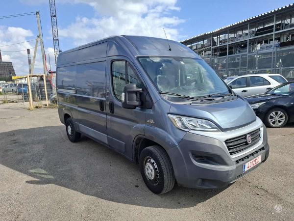 Pelēks Fiat Ducato 2015 Kauņa, ar dzinēja tilpumu 1.96 L un nobraukumu 340 tūkst. km par 4500 €, foto 4 vietnē AUTOMOTO.COM.LV