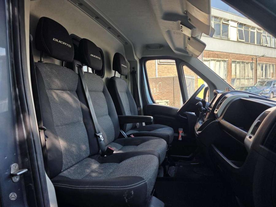Grey Fiat Ducato 2020 in Telschi, with an engine capacity of 2.29 L and mileage of 241 thousand km for 9200 €, photo 6 on AUTOMOTO.COM.LV