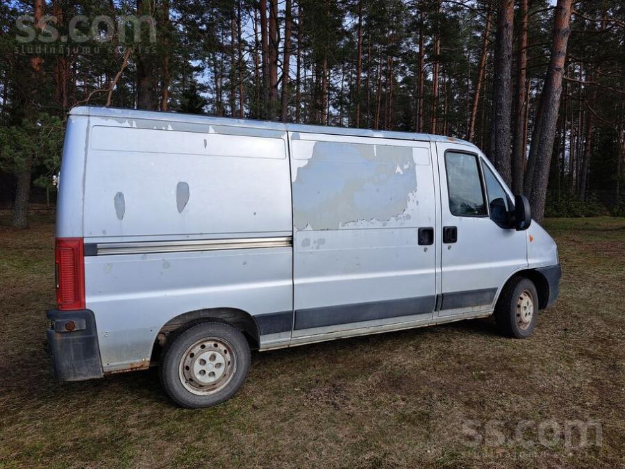 Pelēks Fiat Ducato 2005 Rīga, ar dzinēja tilpumu 2.30 L un nobraukumu 252 tūkst. km par 1380 €, foto 1 vietnē AUTOMOTO.COM.LV